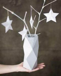 Como fazer Decoração com Cartolina para Festa - 10 Ideias